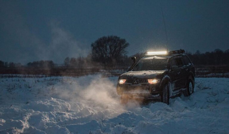 Choosing the Right Beam Pattern for Off-Road Lights: Spot, Flood or ...