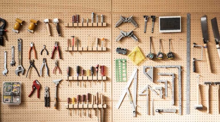 How the Right Tools Can Make DIY Easier - LucyKingdom